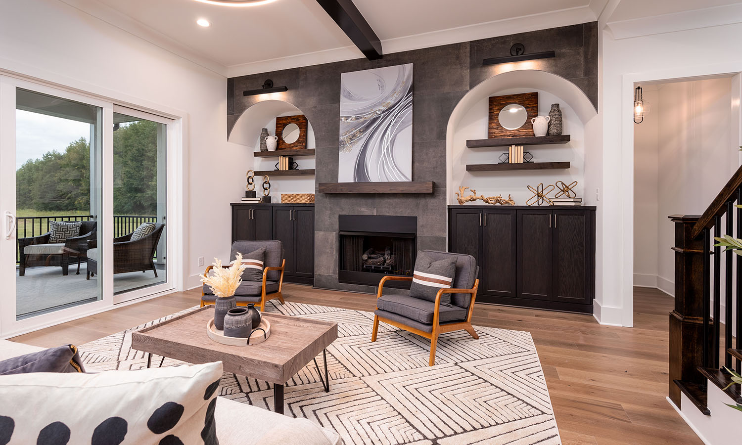 ABOUT US – MB HOMES